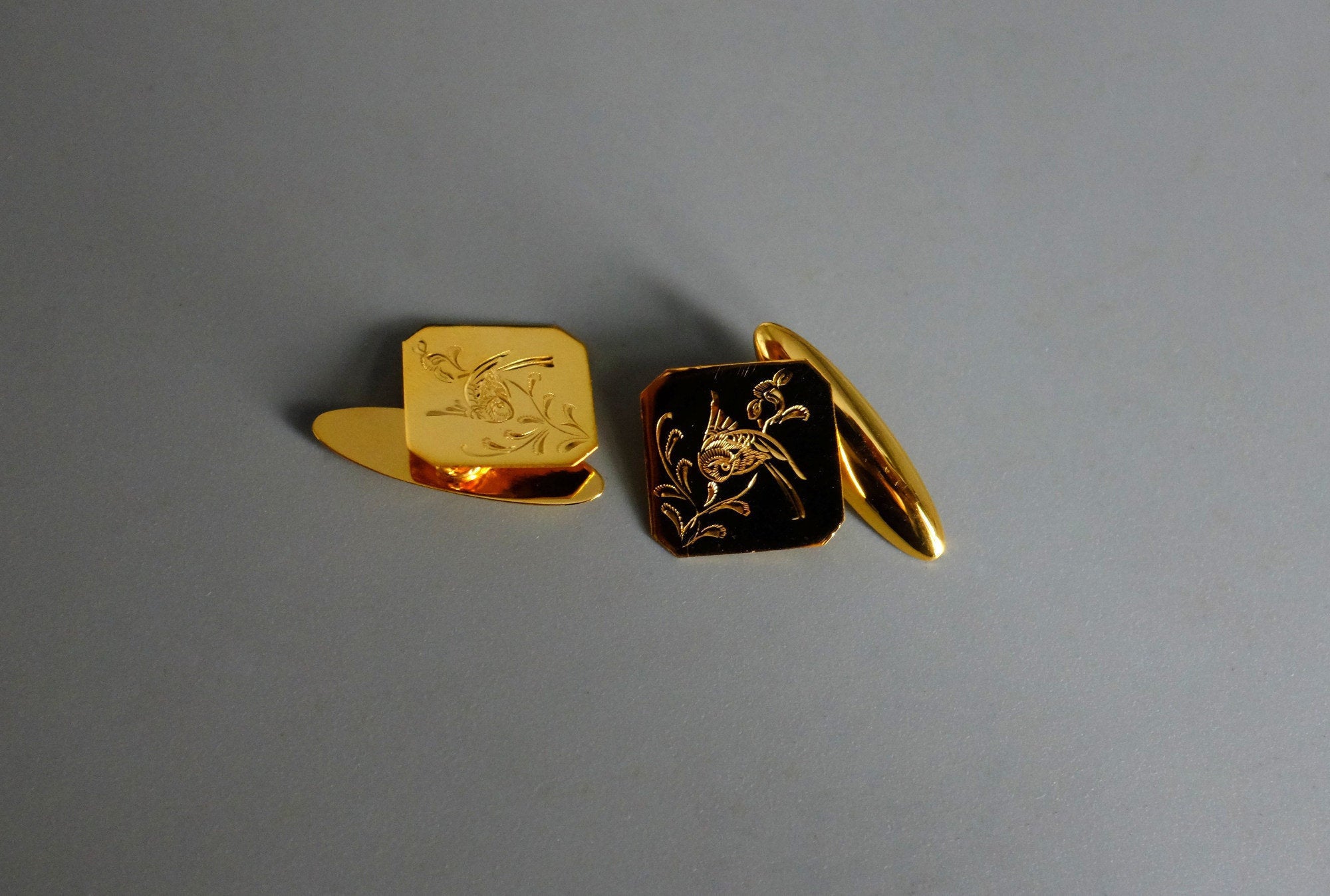 22k Antique Bird Cufflinks Chinese | Gem Gardener