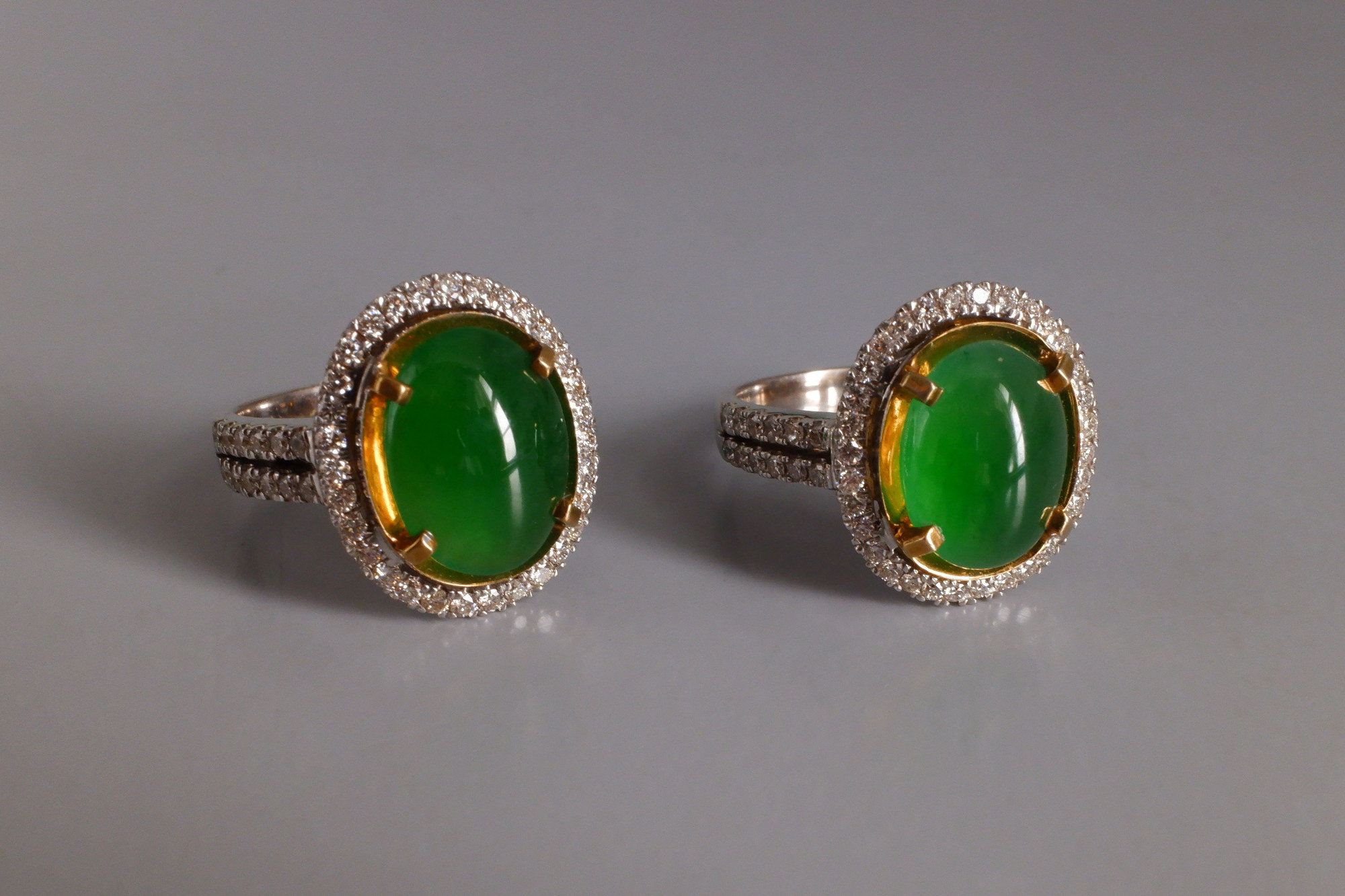PAIR Jadeite Jade Cabochon Ring 18k Vintage | Gem Gardener
