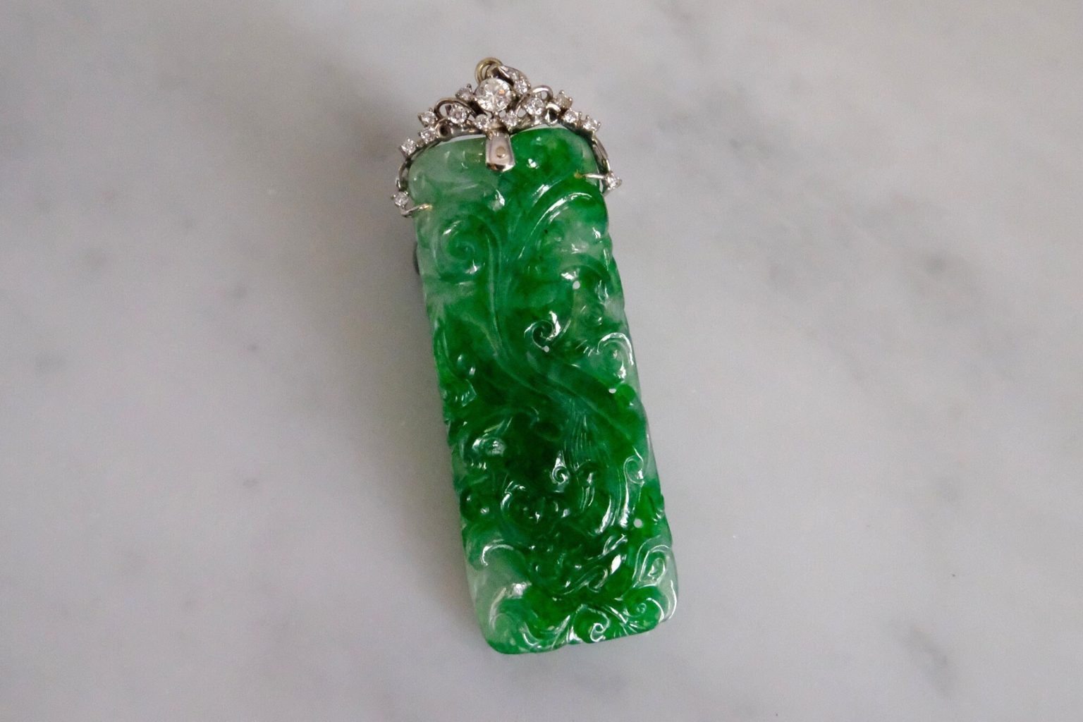 Long Antique Carved Jade Pendant 18k Chinese | Gem Gardener