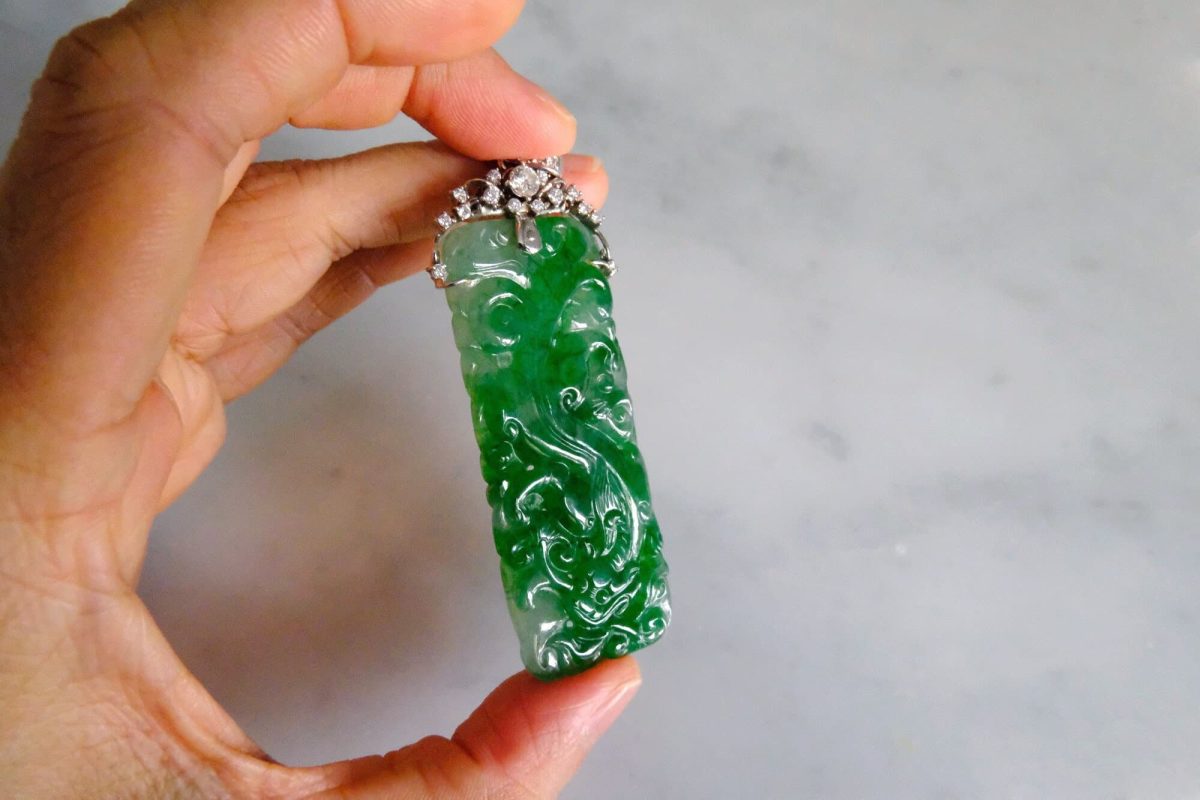 Long Antique Carved Jade Pendant 18k Chinese | Gem Gardener