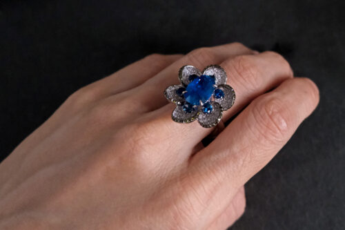 Intense Cornflower Blue Sapphire Flower Ring 18k | Gem Gardener