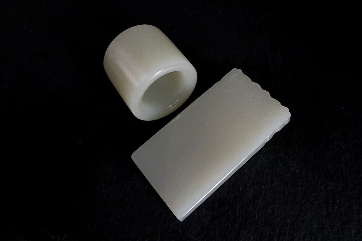 Men Large Nephrite Jade Archer Ring Vintage | Gem Gardener