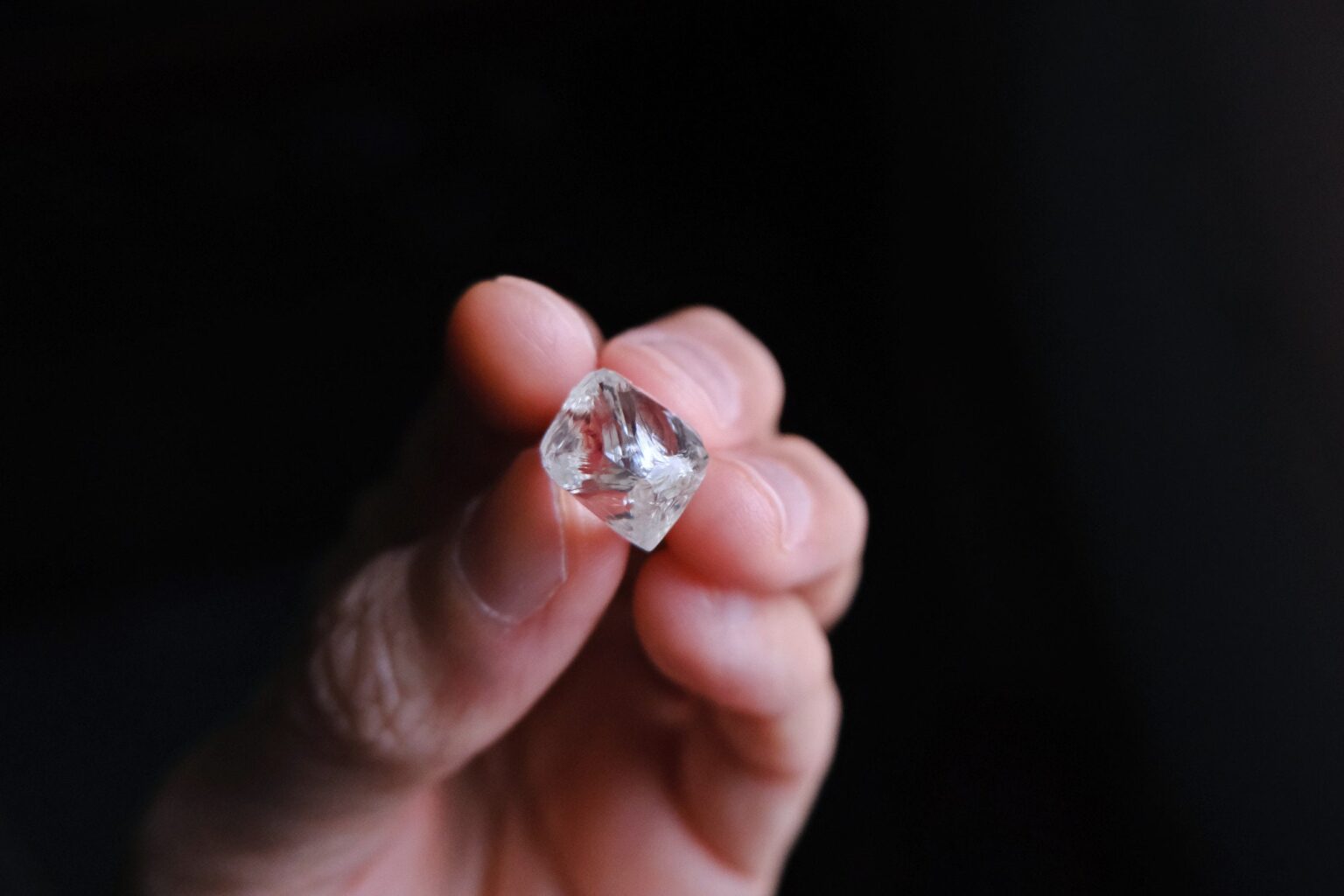 10ct Octahedron Diamond Rough Raw Gem | GEM GARDENER