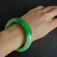 High Quality Jade Bangle Imperial Green 56mm | Gem Gardener