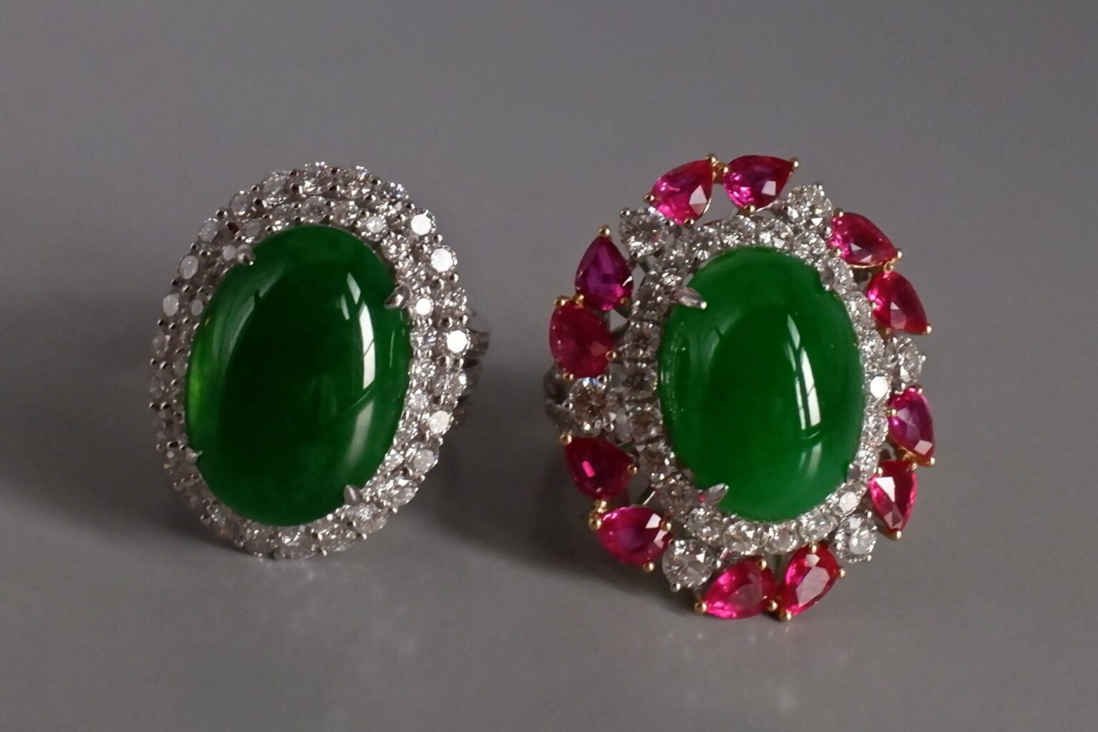 High Quality Imperial Green Jadeite Ring 18k | Gem Gardener